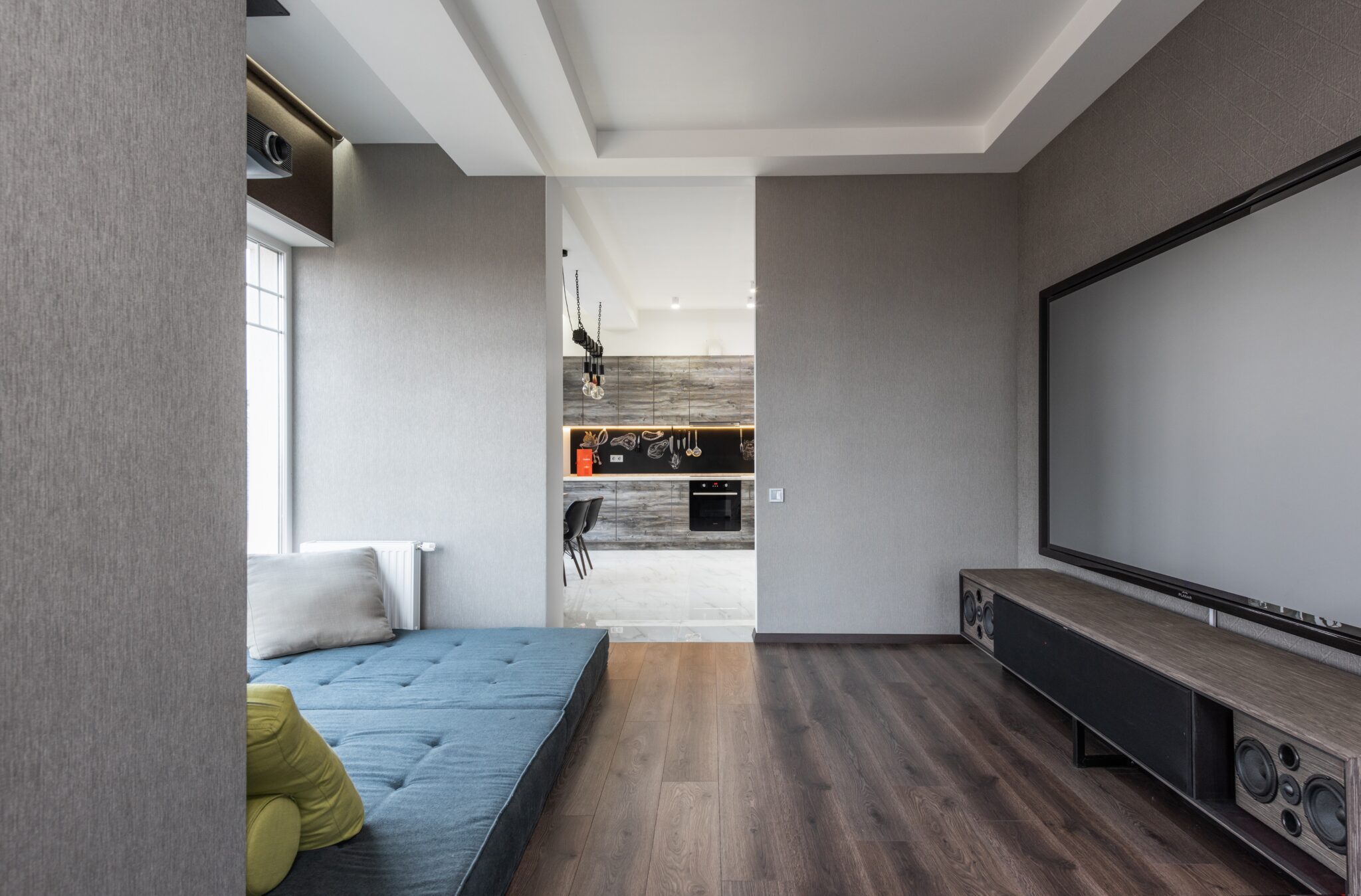 4 Best Methods - How To Hide Projector?